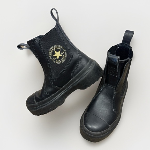Converse | Shoes | Converse Chuck Taylor All Star Lugged Chelsea Boots ...